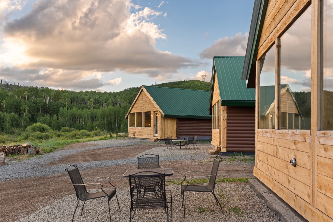 Electric Mountain Lodge Online - EML Cabin #1 - Supplier Details